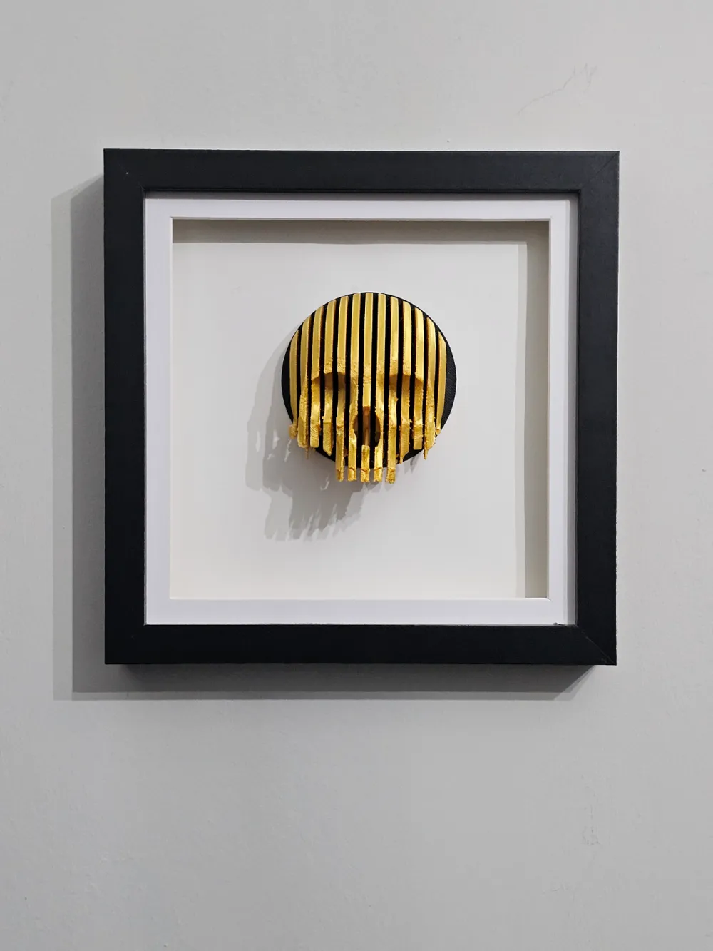 Skull 3D Layered Parametric Pop Art by Ikonic3D by ikonic 3D MakerWorld: Download Free 3D Models