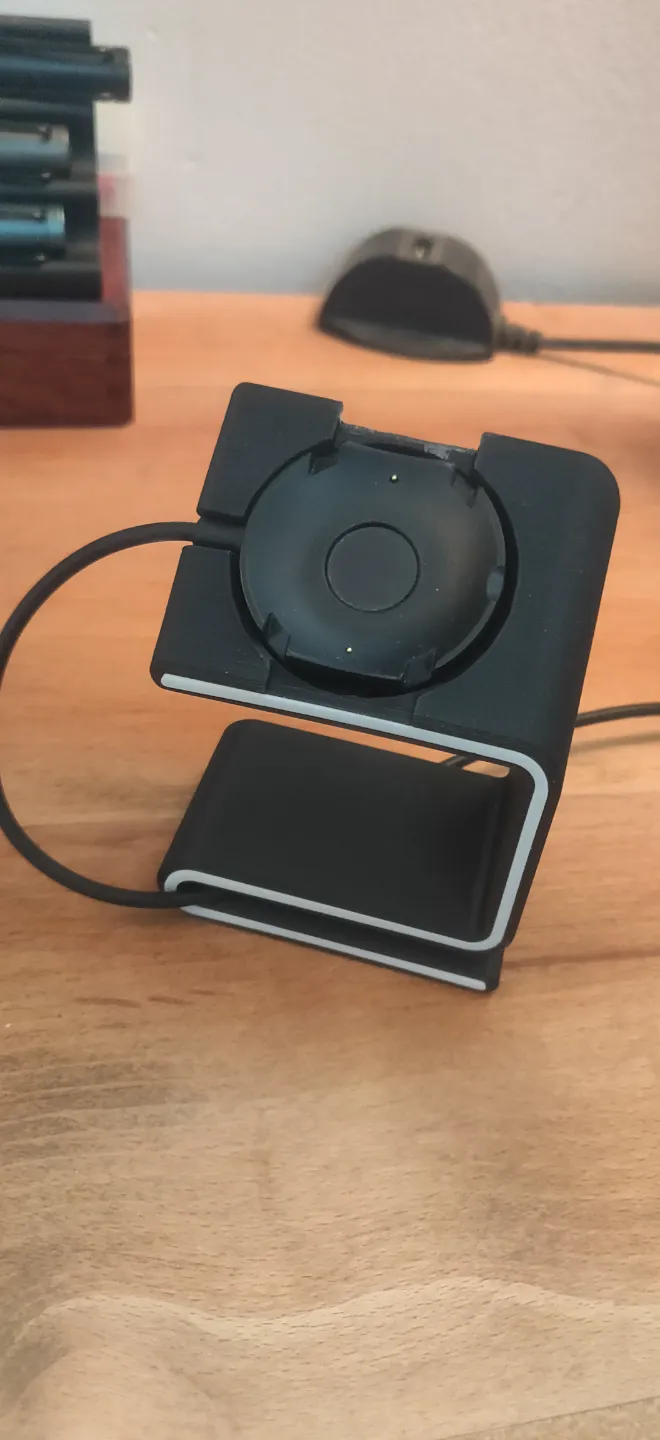 WITHINGS Smartwatch Stand with Accents Remixed by adc design - MakerWorld