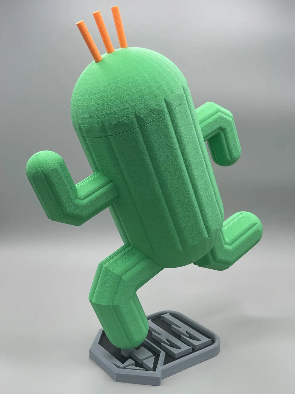 Final Fantasy Jumbo Cactuar Deck Box for MTG by Nikko MakerWorld ...