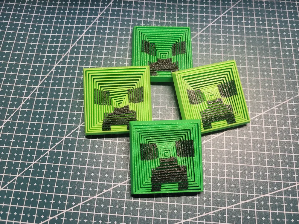 Moving Square Fidget Minecraft Creeper by midar3d MakerWorld: Download ...