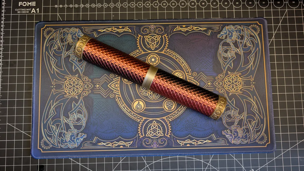 Dragonscale Playmat Tube - Free 3D Print Model - MakerWorld