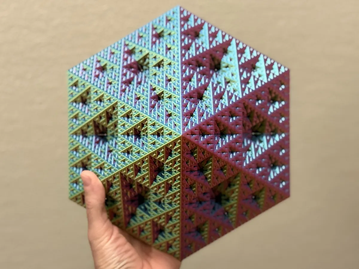 Hexagonal Sierpinski Pyramid | Level 5 | Vase Mode - Free 3D Print ...