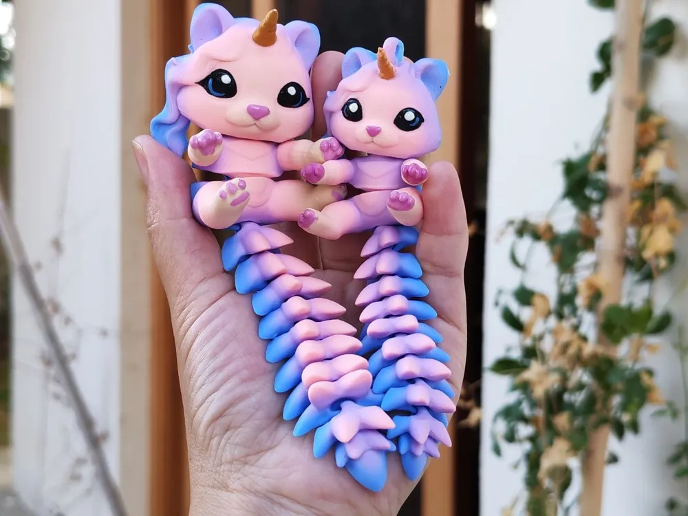 Cute Flexi Unicorn – Toy & Keychain (2 Models) - Free 3D Print Model ...