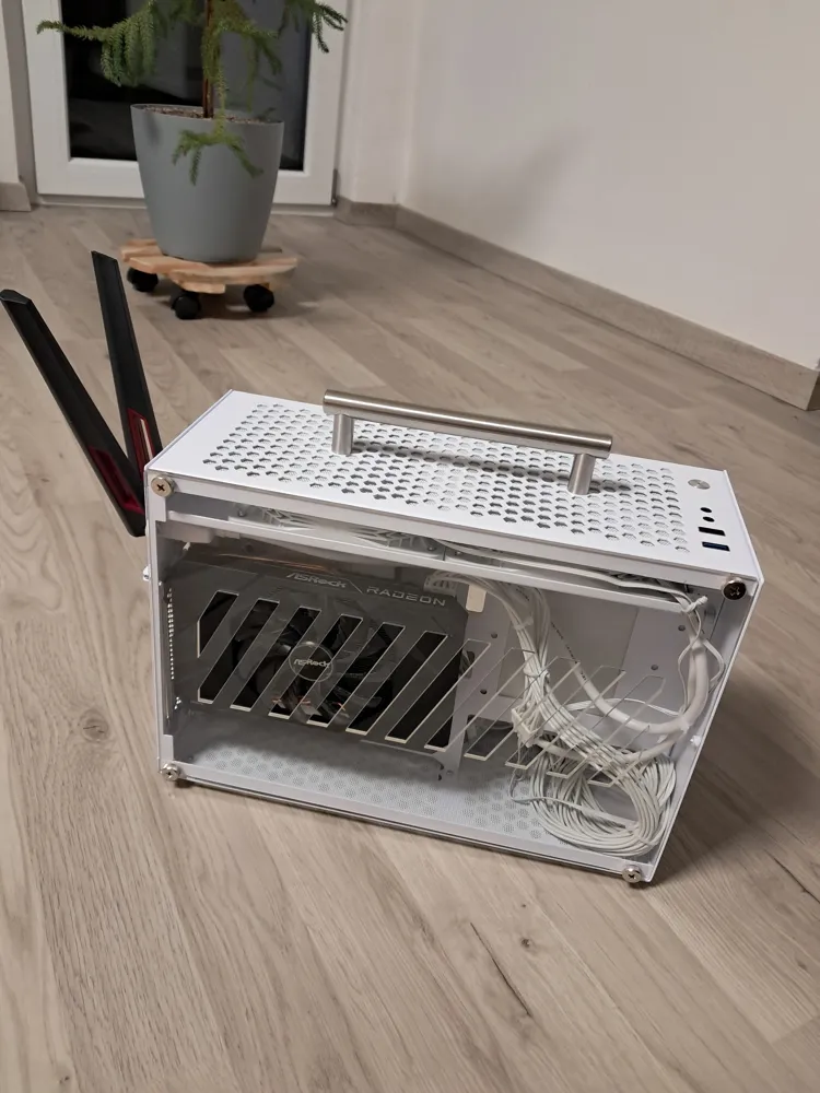 Metalfish T60 (ITX 机箱) 侧盖 - 免费 3D 打印模型 - MakerWorld