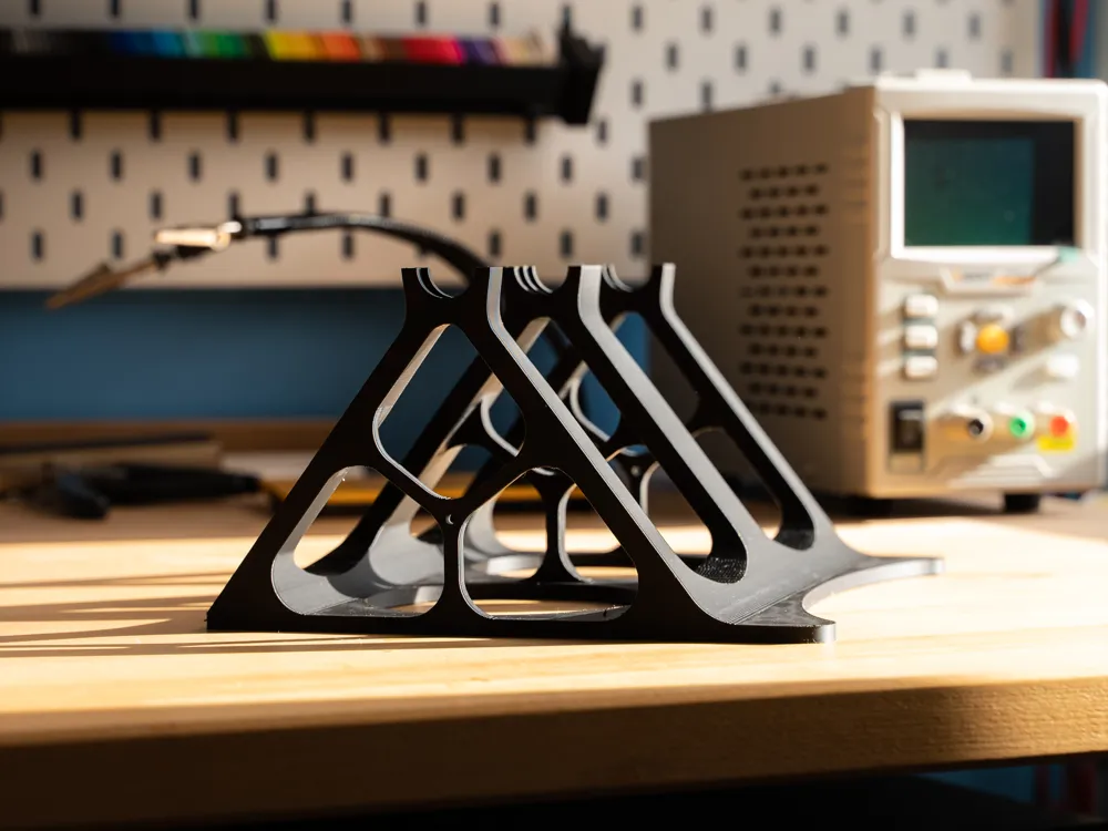 Low Friction Filament Spool Holder by Rolfvanr MakerWorld: Download ...