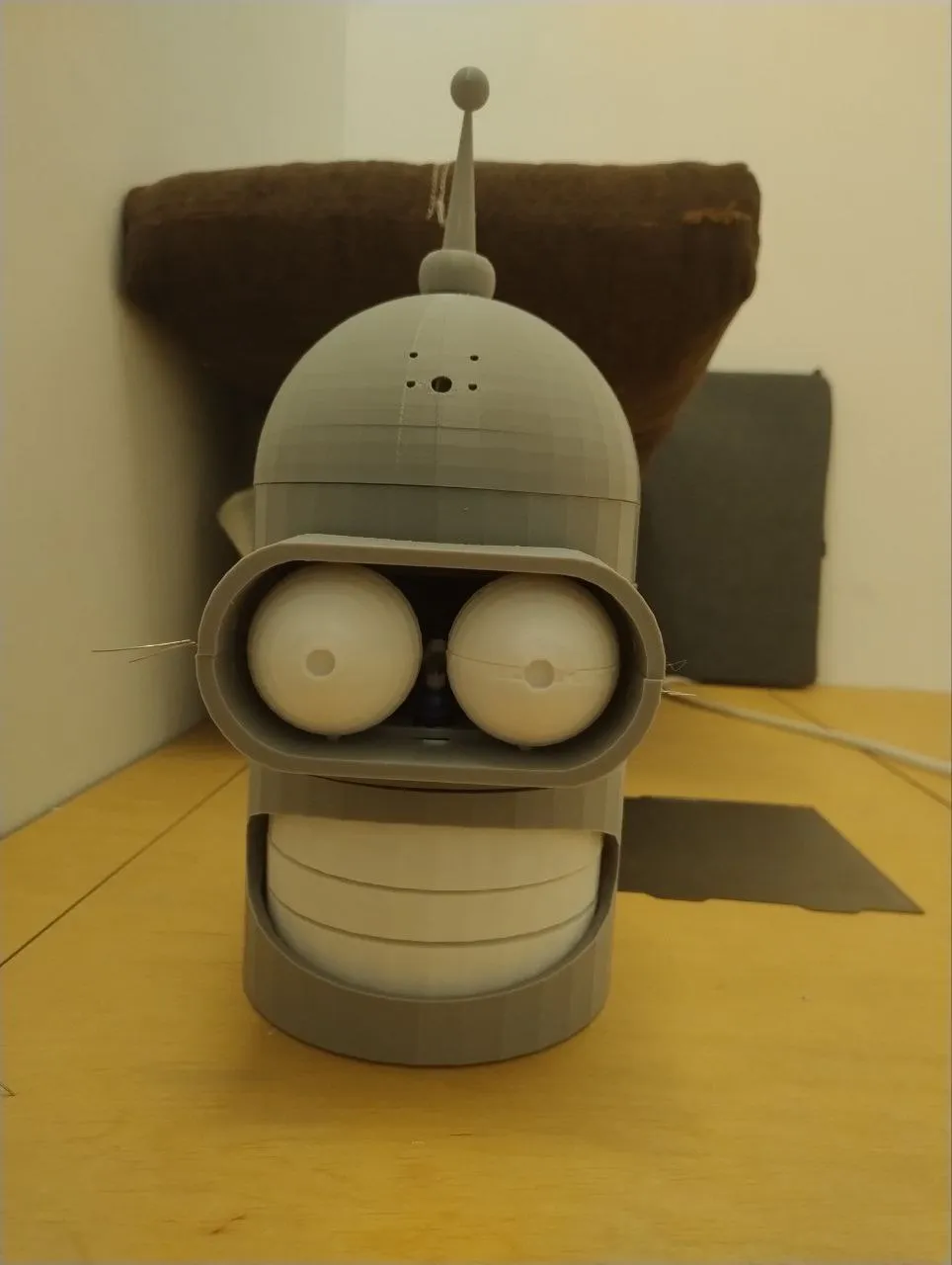 Robot Bender para Raspberry Pi Remezclado por RomanMakerWorld: Descarga ...