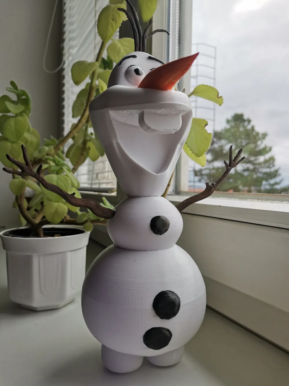 Olaf - First articulated- Snowman - Free 3D Print Model - MakerWorld