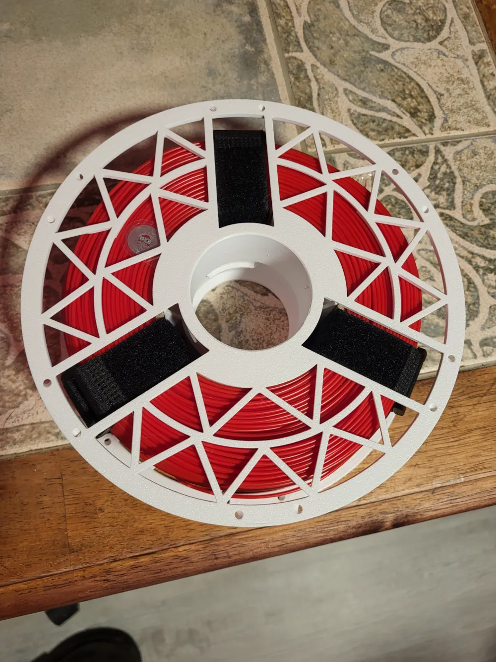 Removable Spool Remixed by GigantuanDesign - MakerWorld