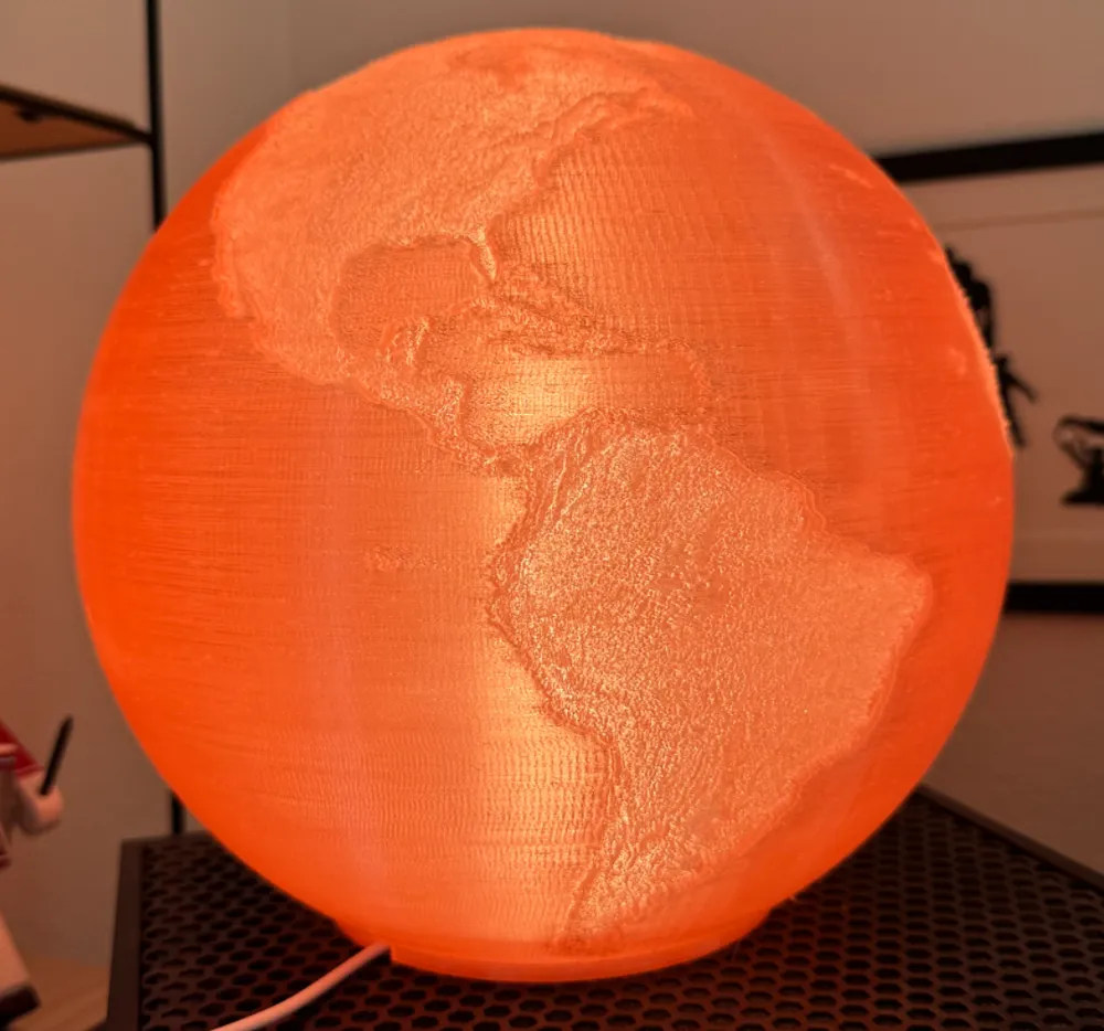 Huge Earth lamp for the Bambu lab Led Kit Remixed by Kugelmann - MakerWorld