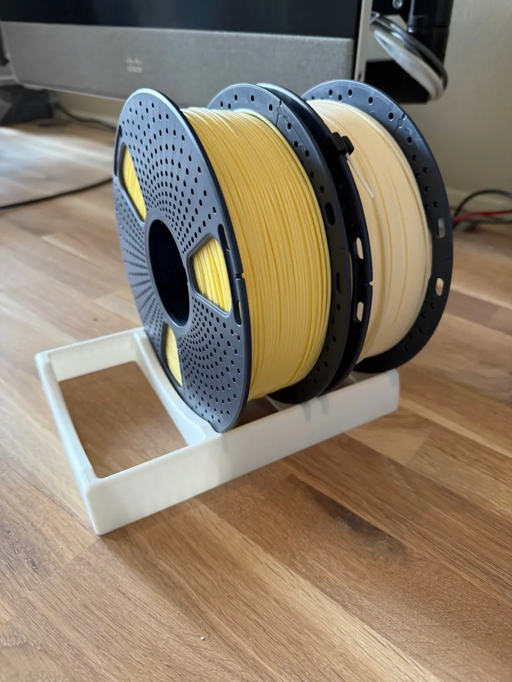 Triple Sunlu Spool holder (Gen2 Spools) - Free 3D Print Model - MakerWorld
