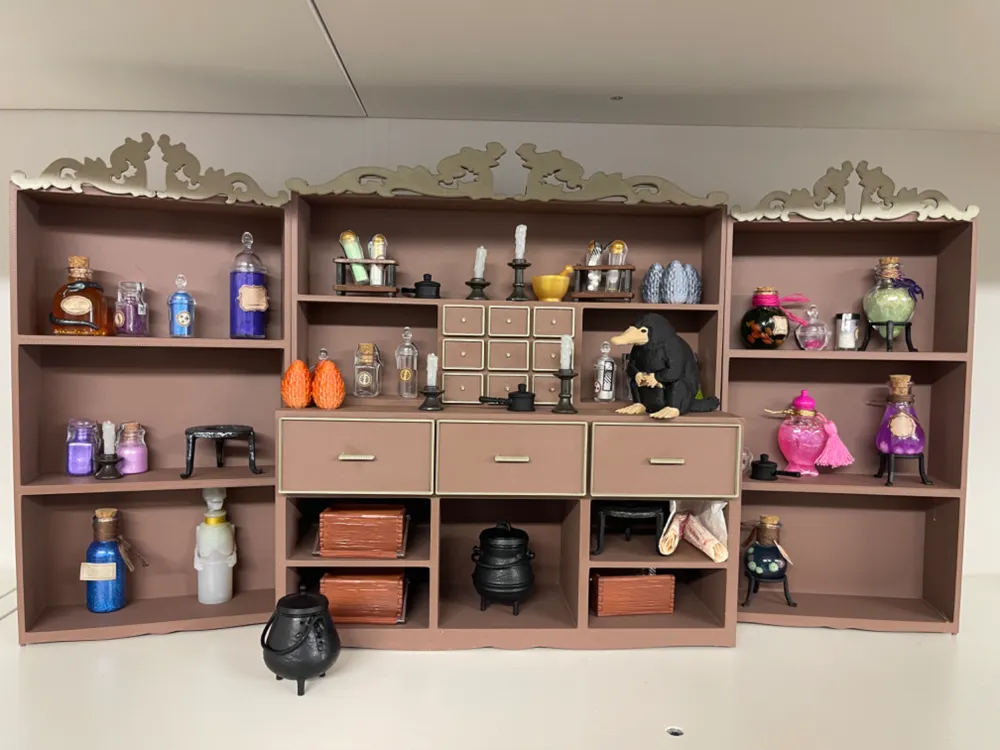 Miniverse Harry Potter cabinet by Scally - MakerWorld