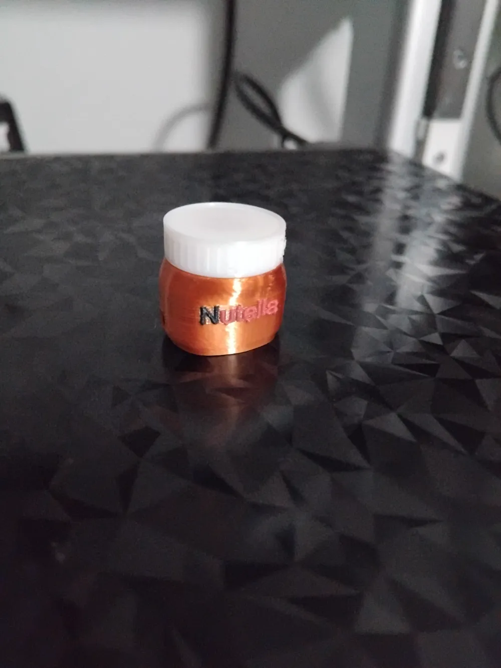 Mini nutella keychain by Axl in layers - MakerWorld