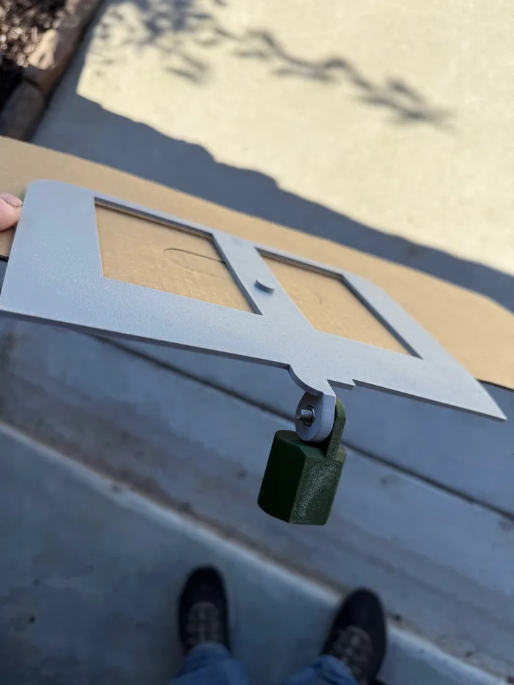 Paint Shield Holder Cardboard Paint Spray Shield by MichMaker11B ...