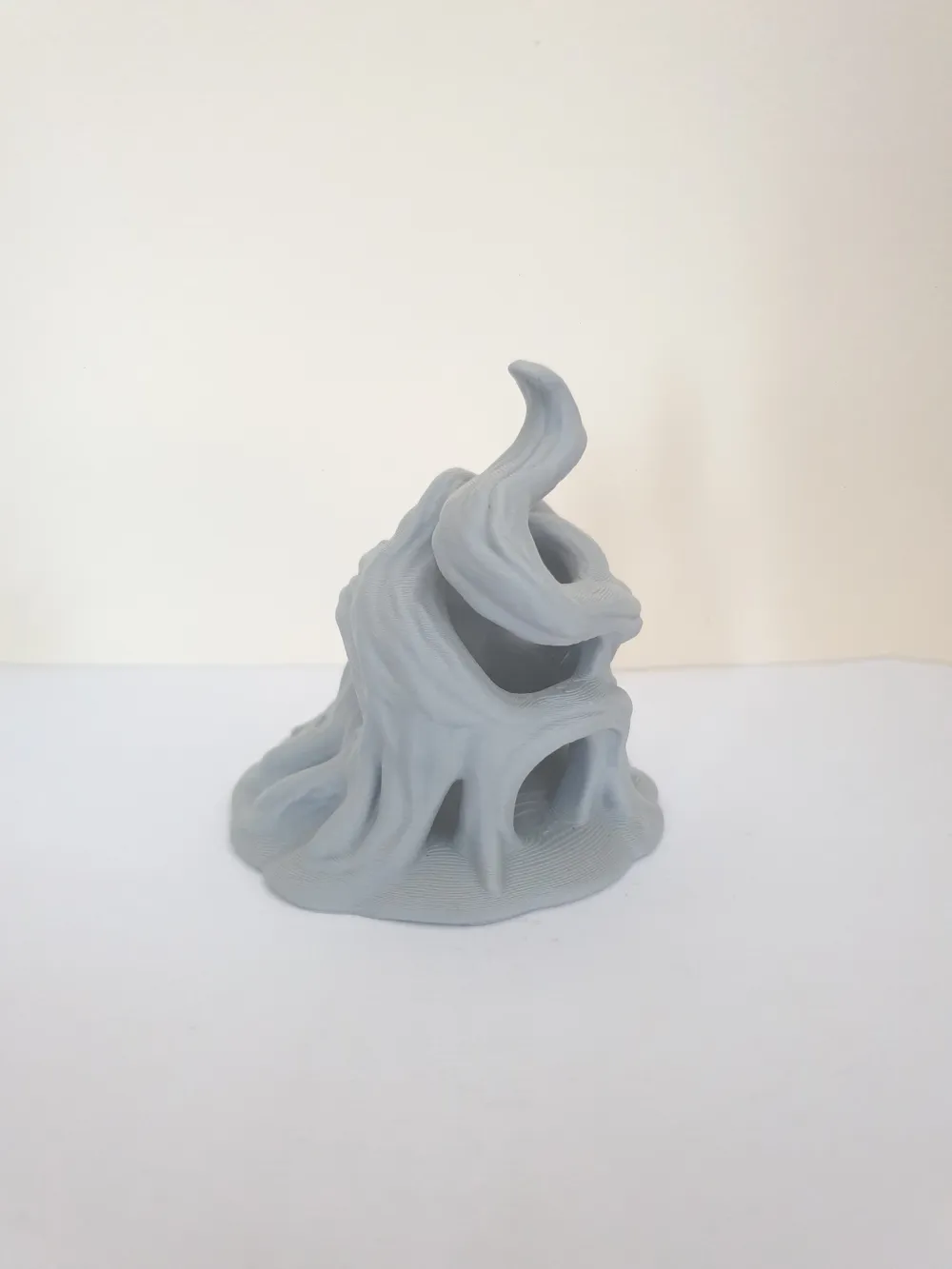 Twisted Root Cave Ornament by Midjam MakerWorld: Download Free 3D Models