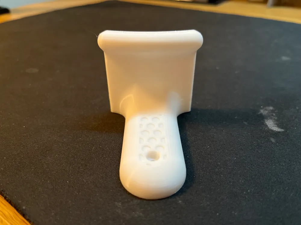 Headphones wall holder with honeycomb pattern by chmod_700 - MakerWorld