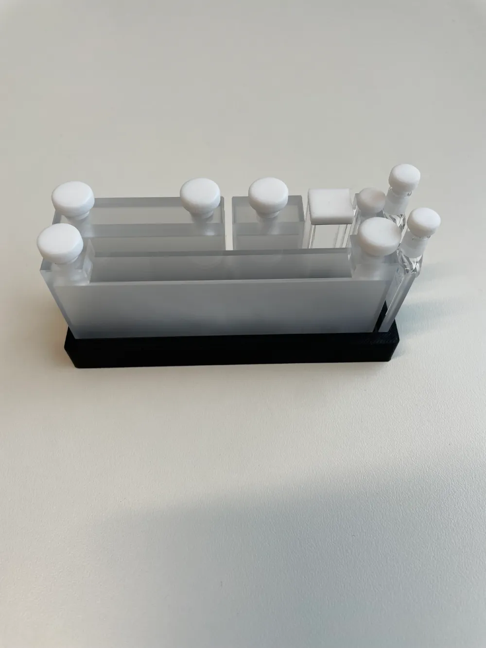 Glass Cuvette Holder for different cuvette sizes by RubiaLab - MakerWorld