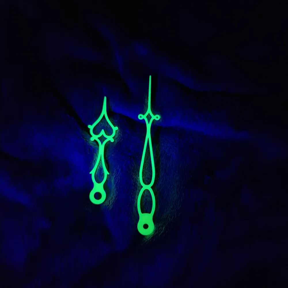 Clock hand fluorescent - Free 3D Print Model - MakerWorld