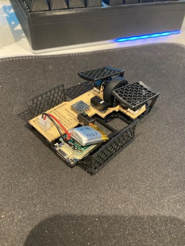 light weight mouse (26g only) (bambu lab kit 002) by RedstoneBastler ...