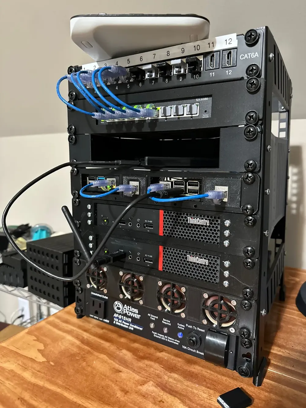 10in Server Rack Build by Chris MakerWorld: Download Free 3D Models