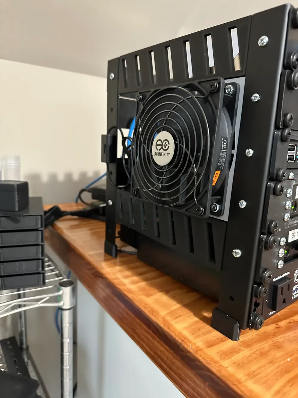 10in Server Rack Build by Chris MakerWorld: Download Free 3D Models