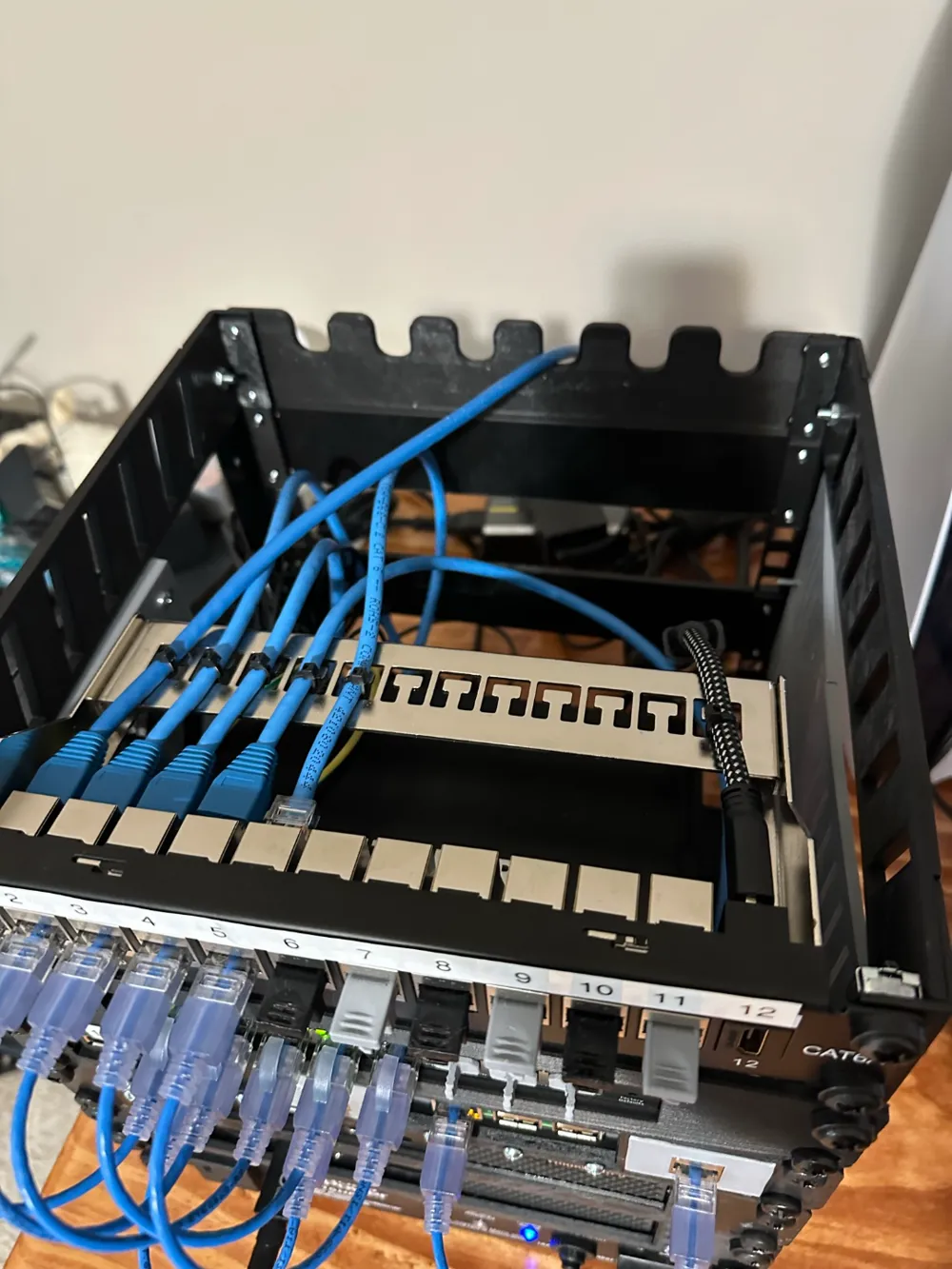 10in Server Rack Build by Chris MakerWorld: Download Free 3D Models