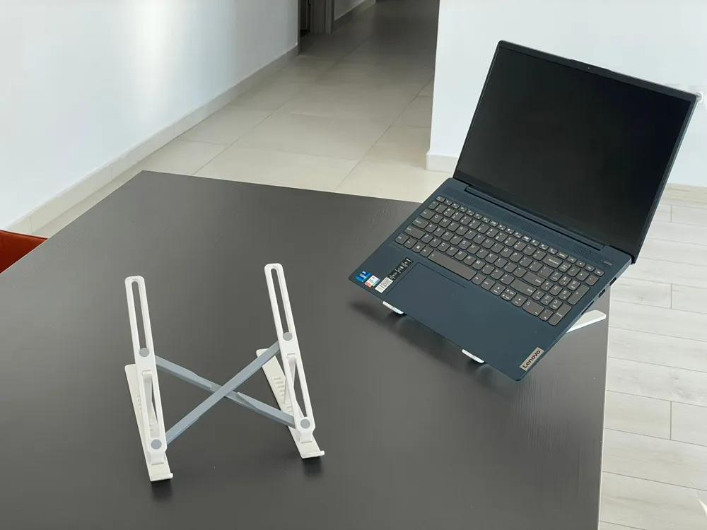Fully printed foldable laptop stand. by Perry MakerWorld: Download Free ...