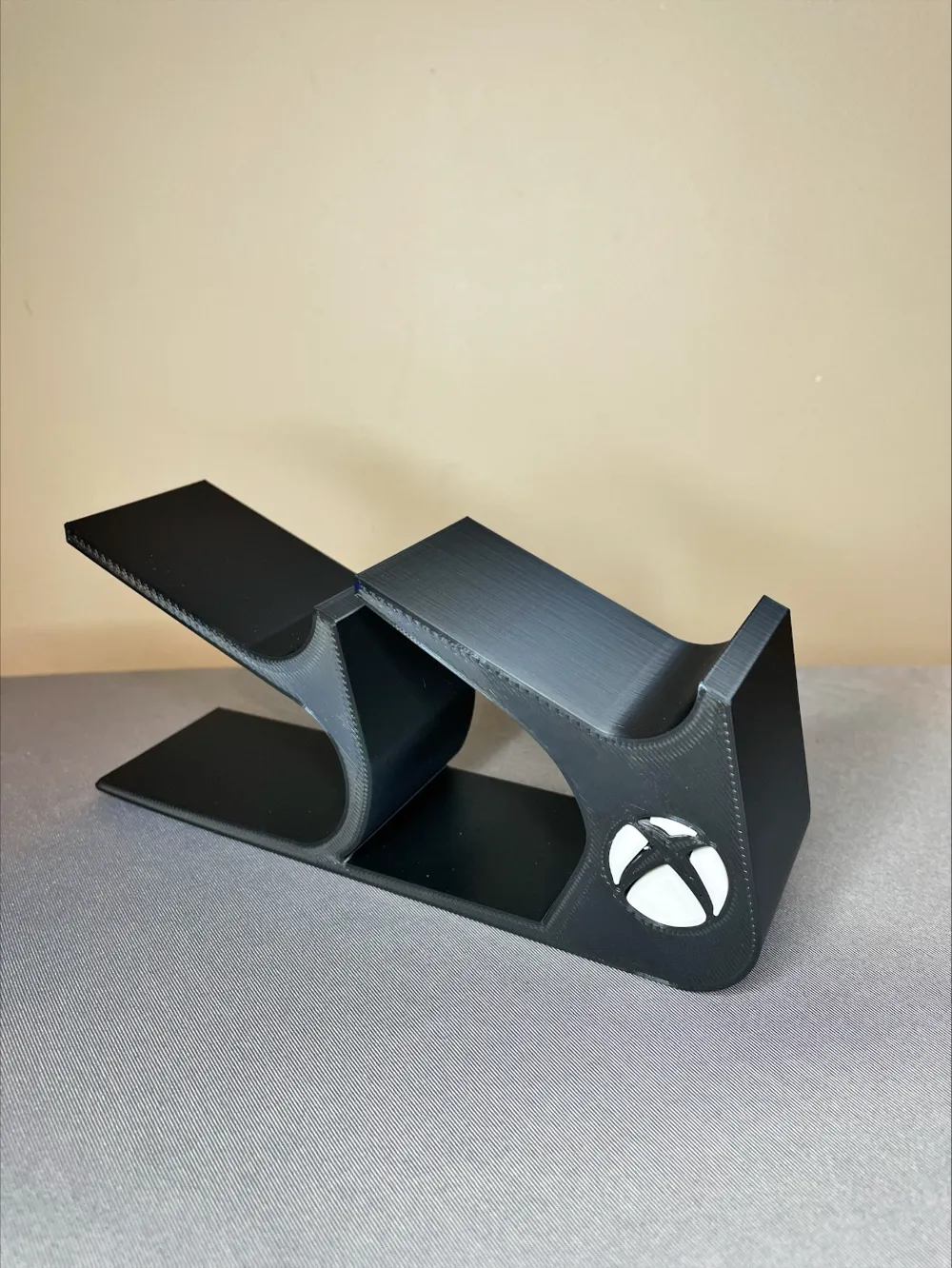Double Controller Stand Xbox one/ series x/s by seamusodubhaigan ...