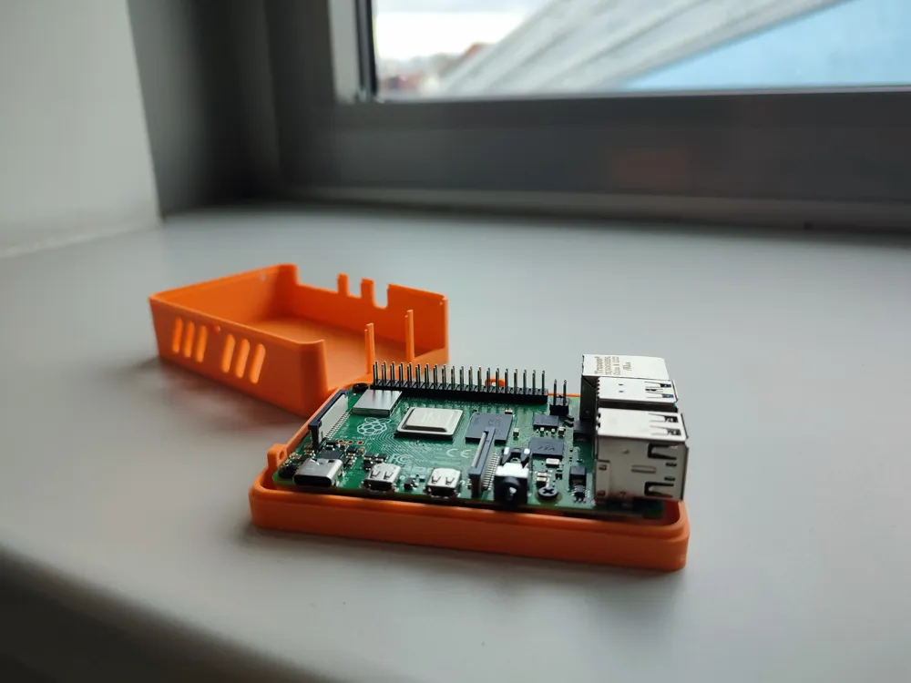 Rasberry Pi Model 4 b Case by Lars Larsenberger MakerWorld: Download ...