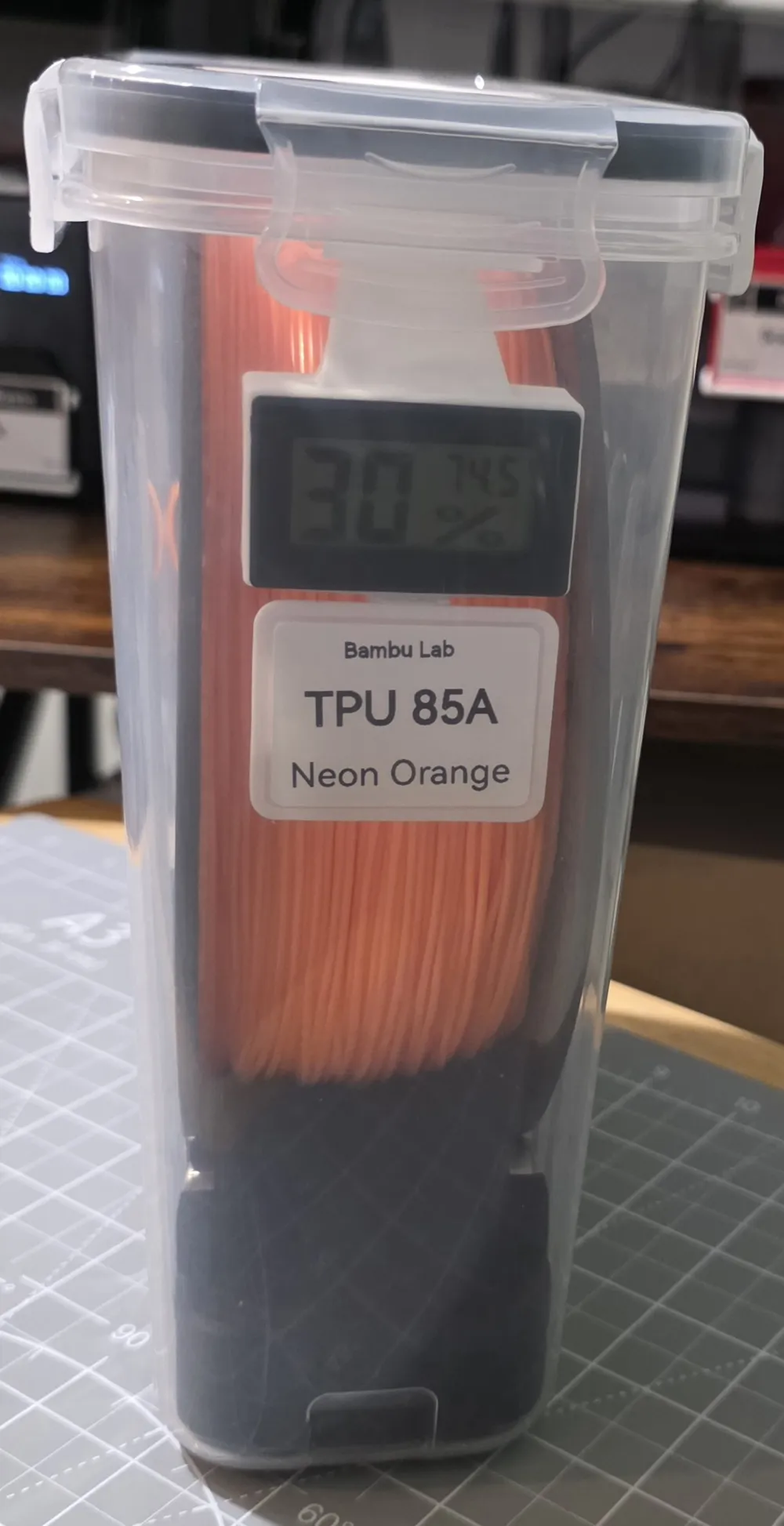 Lid Hygrometer Mounts with label for 4L drybox - Free 3D Print Model ...