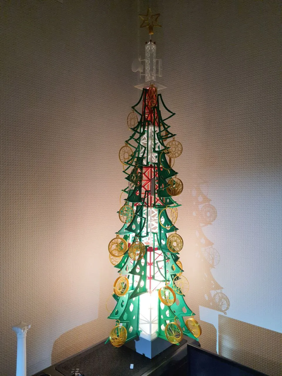 Christmas set for Telecom tower model by Dadikonna MakerWorld: Download ...