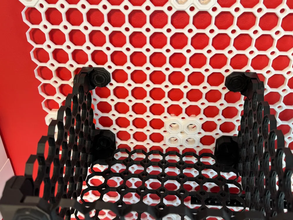 Wall mounted Multiboard basket Remixed by cpiendl - MakerWorld