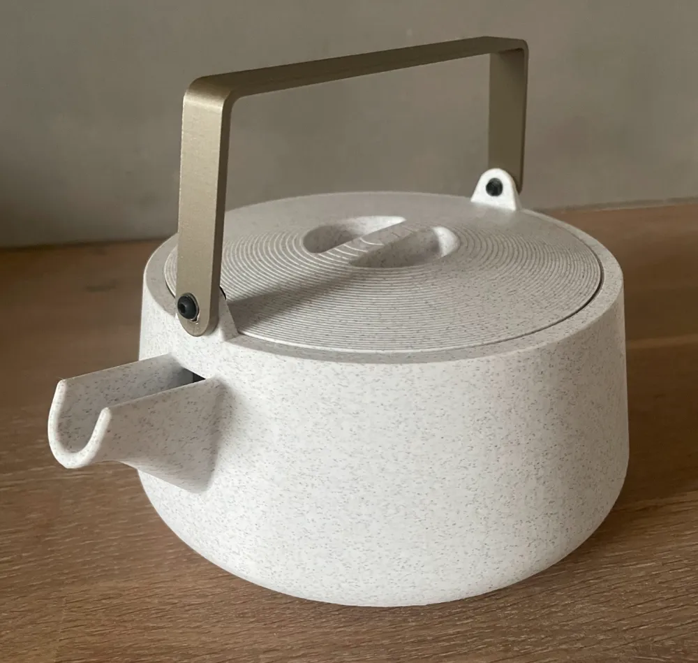 Teapot watering can by jovi - MakerWorld