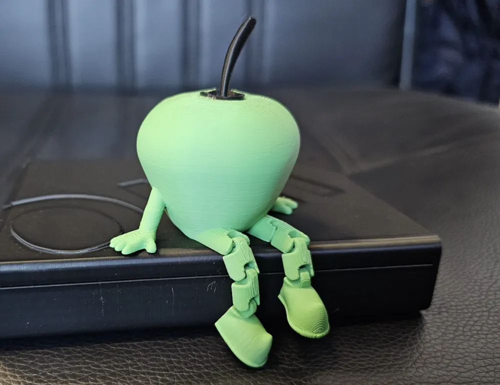 Apple assistant with hands and articulated legs by Ireality - MakerWorld