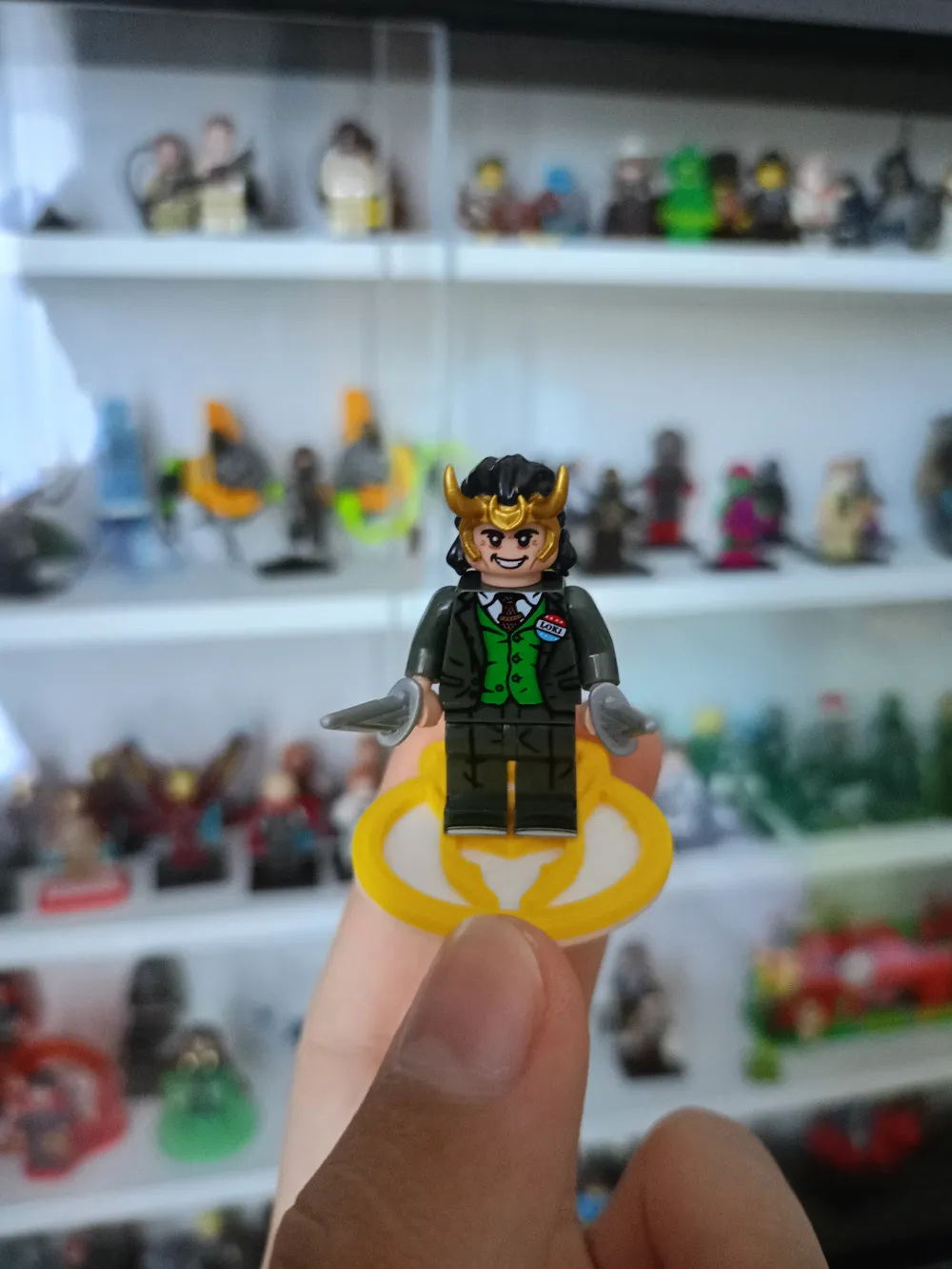L-E-G-O Loki Custom Base Plate Minifigure by Gabriele Maseroli - MakerWorld