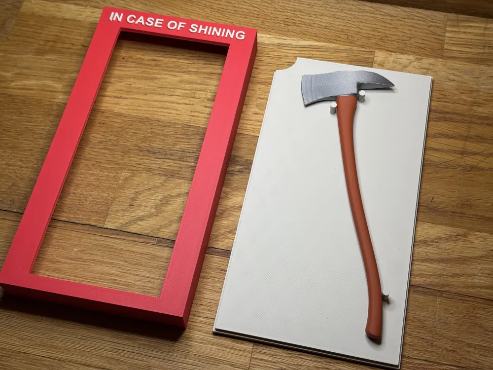 In Case of Shining – Jack’s Axe Display by PaperPlaneLab MakerWorld ...