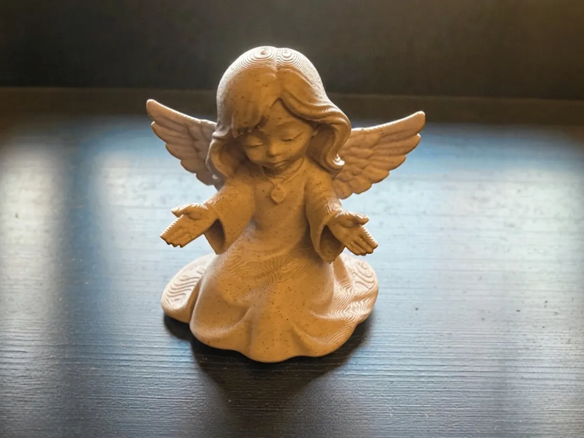 Statuetta di Angelo Delicato – Memoriale a Braccia Aperte - Modello di ...