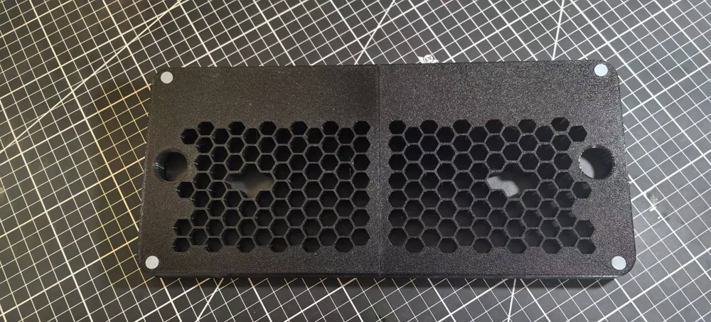 Logitech Master Series MX Keys Mini base by -pslMakerWorld: Download ...