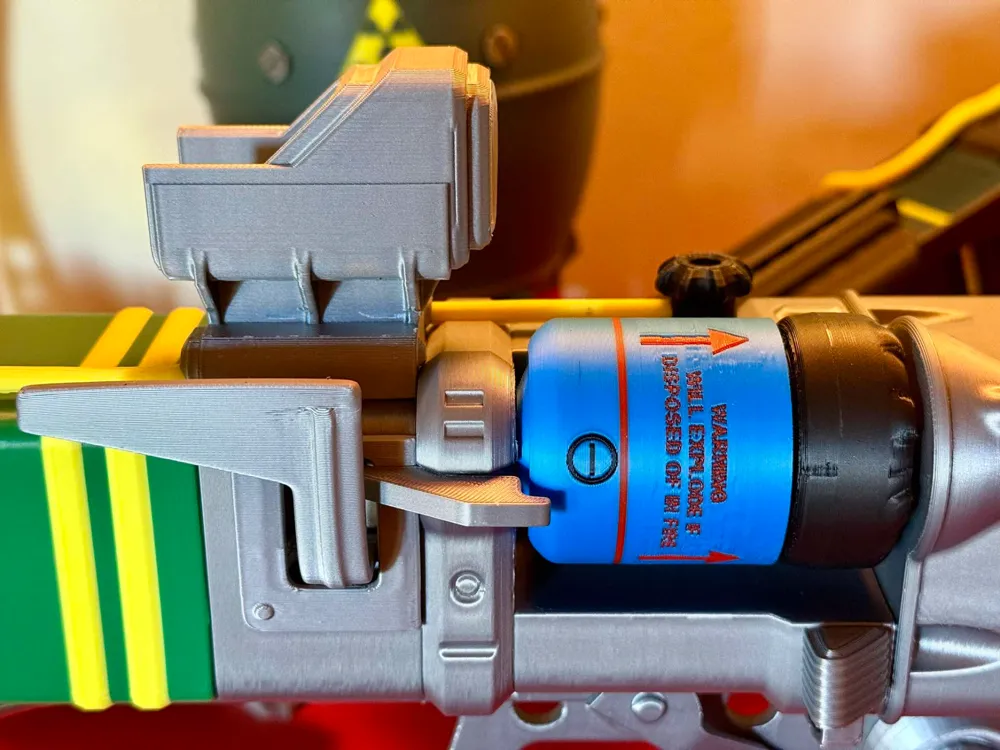 Fallout AER9 Laser Rifle 2025 UPDATE! by Faran3D - MakerWorld