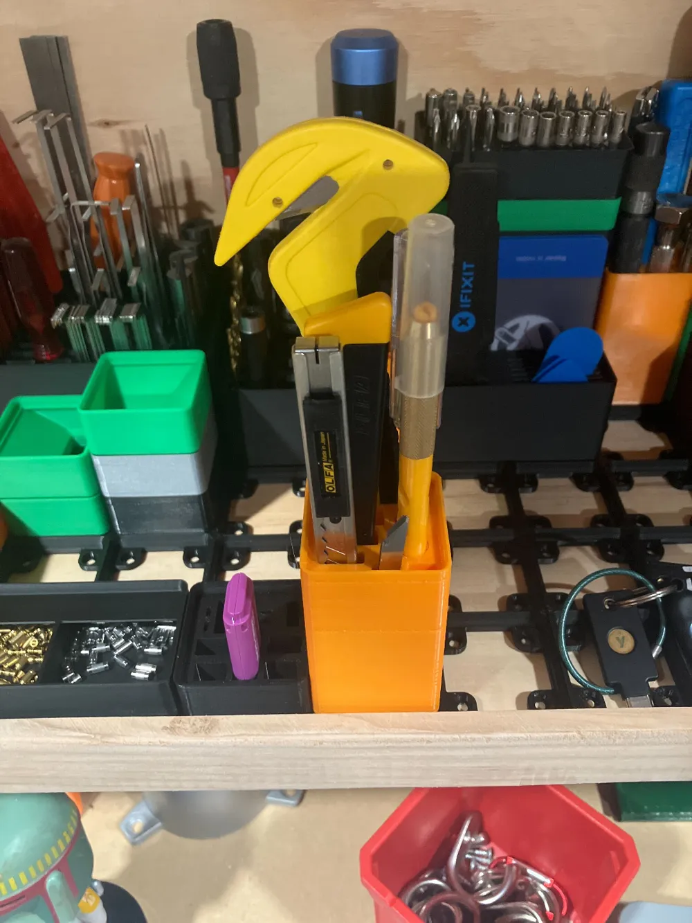 Gridfinity 1x1 bin for cutting tools (OLFA, Stanley, ETC) by heaphopper ...