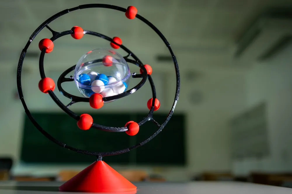 Modular Atom Model - Free 3D Print Model - MakerWorld