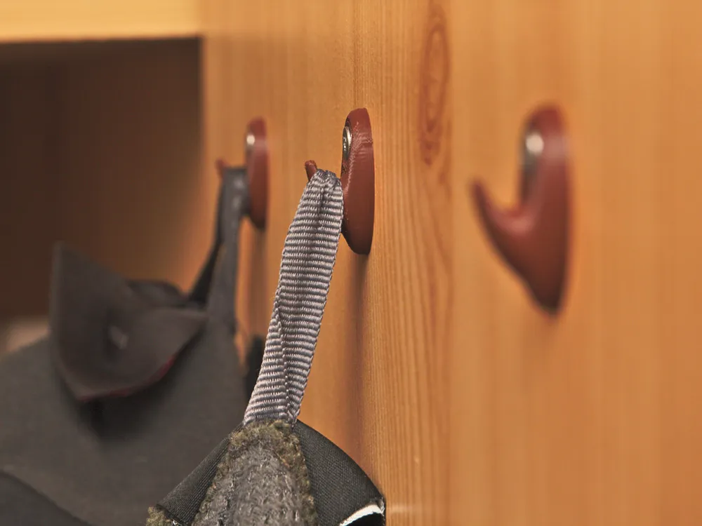 Simple Wall-Mounted Coat Hangers by Layered Creations Printing - MakerWorld
