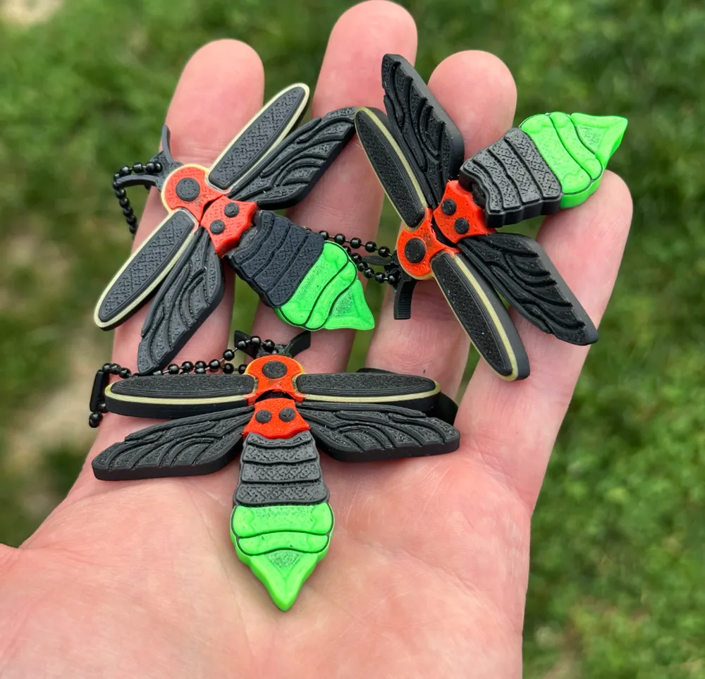 Lightning Bug Firefly Keychain - Articulated Flexi by Justin Koch ...