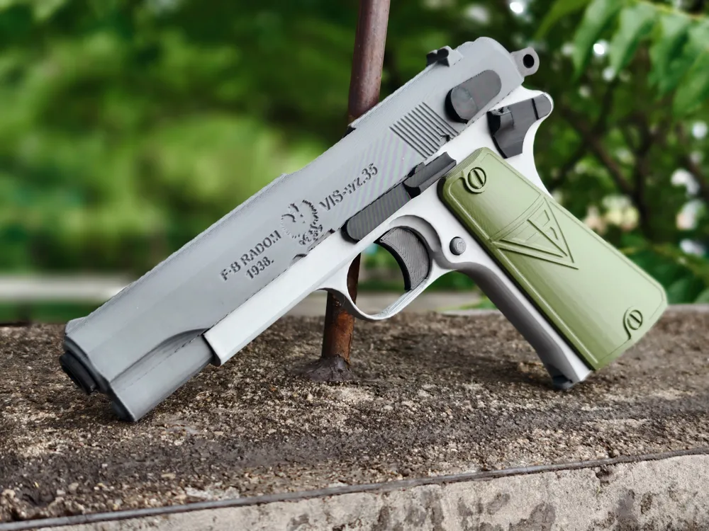 Polish FB Vis .35 Classic Toy pistol（No launch） - Free 3D Print Model ...