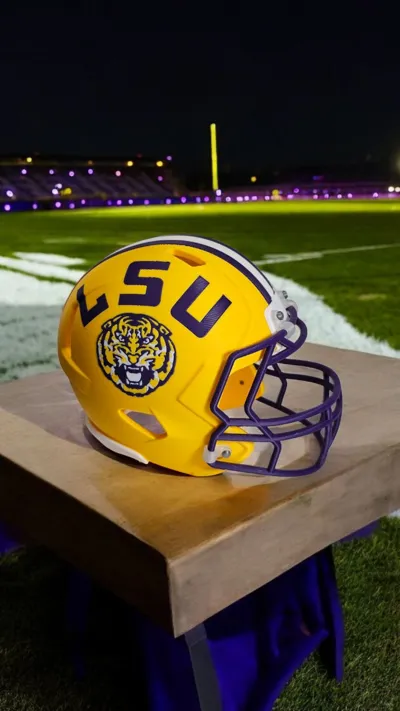 LSU Tigers Football Helmet - Free 3D Print Model - MakerWorld