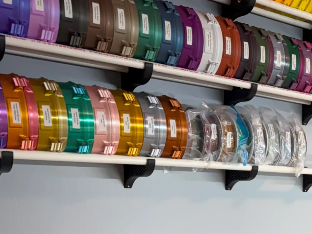 Filament Spool Container Twist Lock Remixed by Eric MakerWorld ...