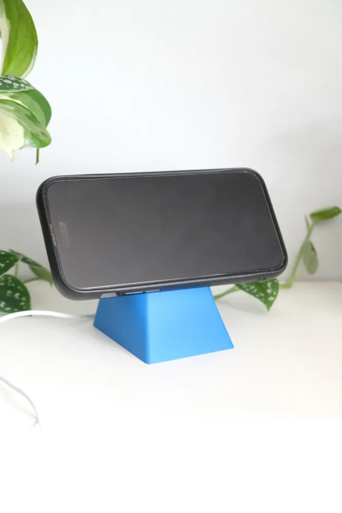Simple Minimalist iPhone charging stand. Magsafe by Abstractia Design ...