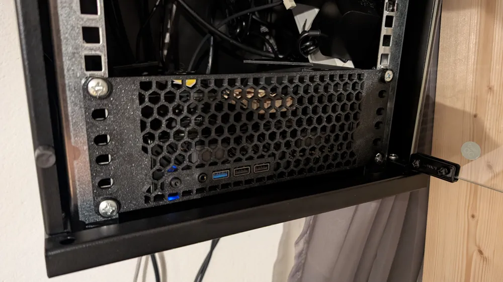 Minisforum MS-01/MS-A1/MS-A2 10 inch 2u rack mount - Free 3D Print ...