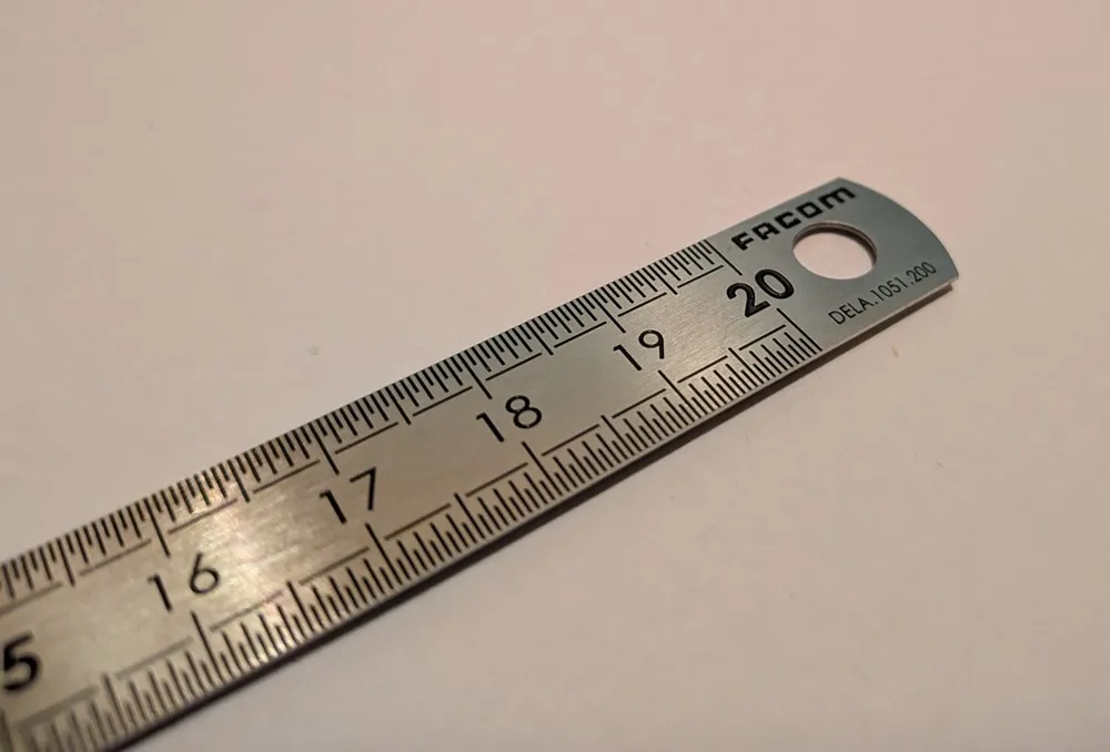 Facom steel ruler magnetic skadis mount Remixed by Cafeine MakerWorld ...