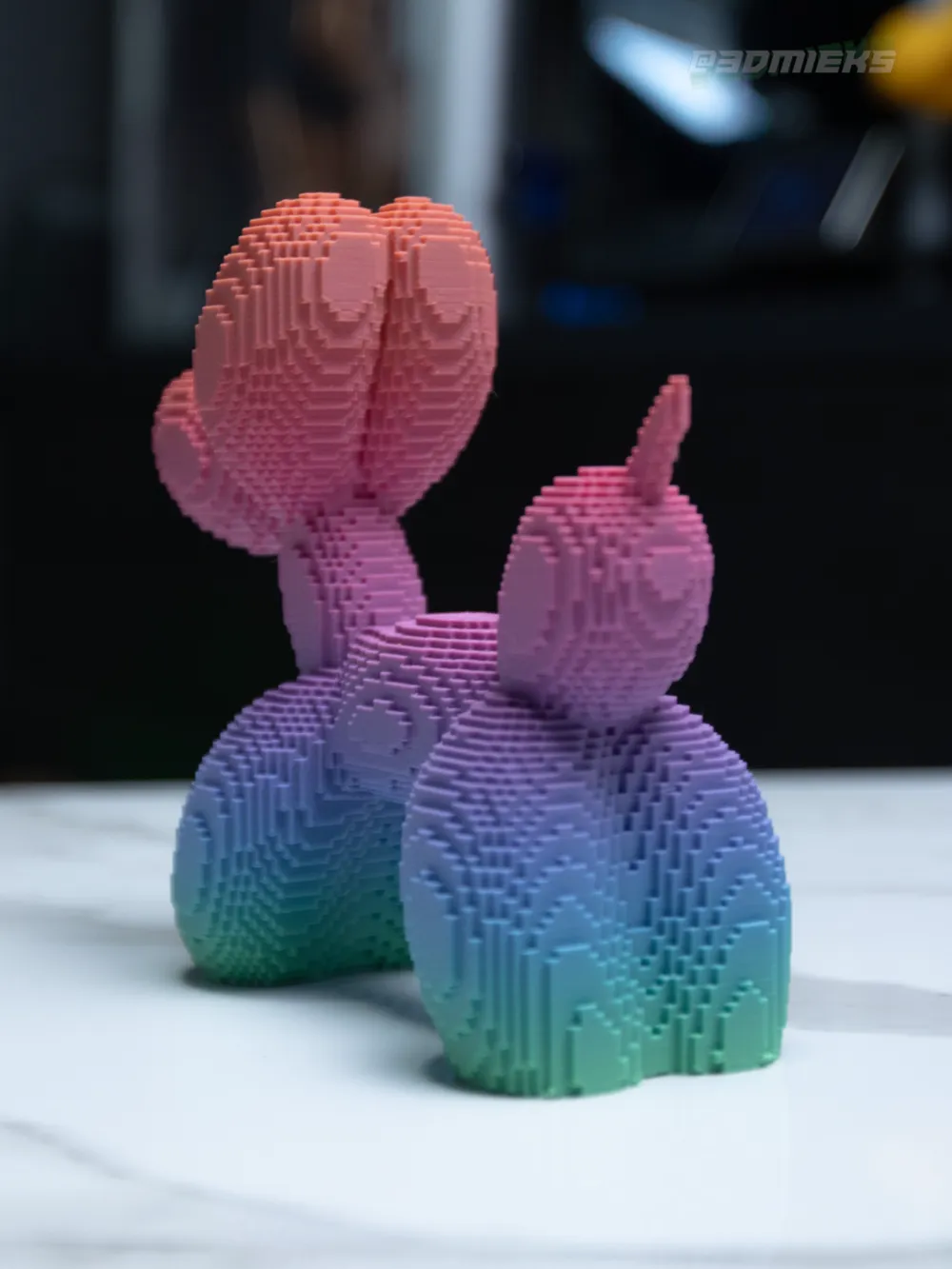 Pixel Pup – Pixelartiger Luftballonhund als Wohnaccessoire von 3dmieks - MakerWorld