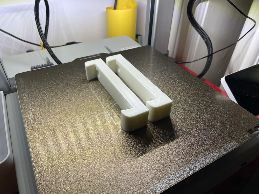 Ski wall mount by Niels - MakerWorld